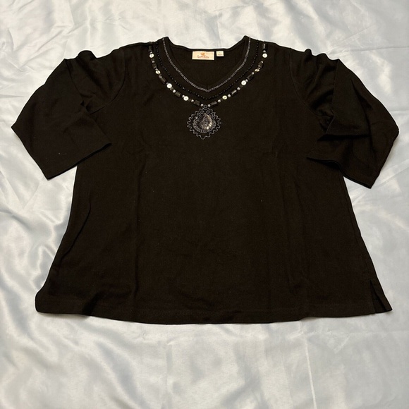 Quacker Factory | Tops | Quacker Factory Black 34 Sleeve Top Jewel ...